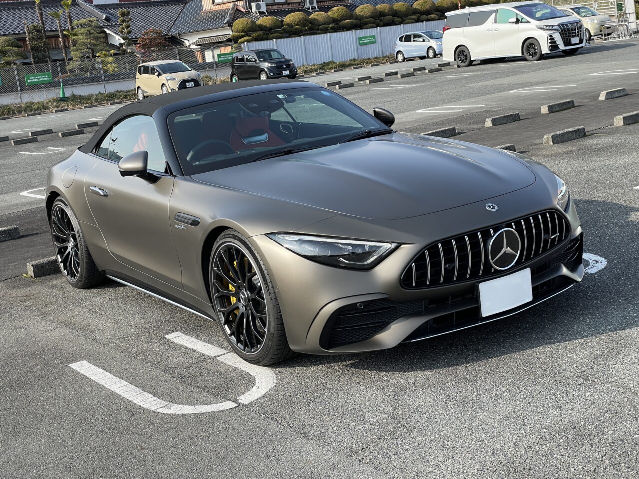 Test Drive Report: New Mercedes-AMG SL43｜Why Name It "SL"?